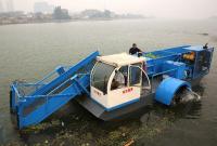China 50 Liter Capacity Steel Aquatic Weed Harvester With 115kw Diesel Powered 2-Section Rod Design for sale