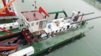 China 15m Dredging Depth Sand Mining Dredger Sand Mining Dredge Manufacturer with Spud Carriage and Anchoring Booms for sale