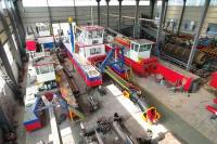China WN500 Sand Pump Cummins Engine 10 Inch Cutterhead Suction Dredge Custom Building Color for sale