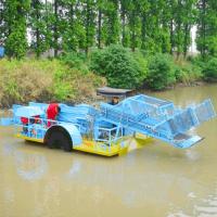 China Advanced Aquatic Hyacinth Harvester With Hydraulic Motor For Water And Grass Cleaning Work for sale