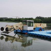 China 88kw Large Capacity Aquatic Weed Harvester For Water Weed Harvesting for sale