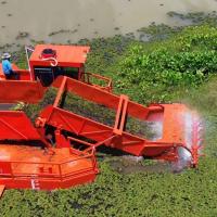 China 60kw Aquatic Weed Harvesting Water Hyacinth Harvester Machine Designed For Collection Depth Of 0-1m for sale