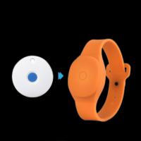 China Wearable BLE 5.0 Bluetooth Beacon Tracking , NRF52832 Wristband Beacon for sale