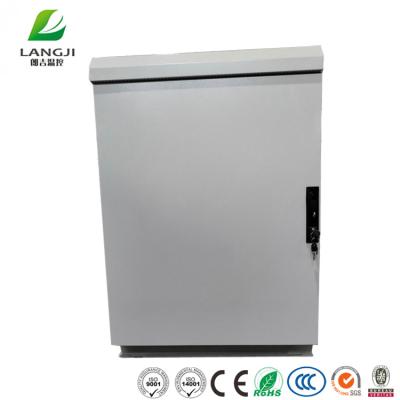 China Metal Weatherproof 14U Outdoor Pole Mount Enclosure for sale