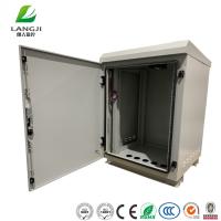 China IP66 12U Electrical Pole Wall Mounted Telecom Cabinet for sale