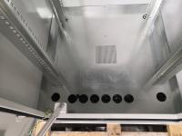 China ISO9001 32U 30U Waterproof External Telecoms Cabinet for sale