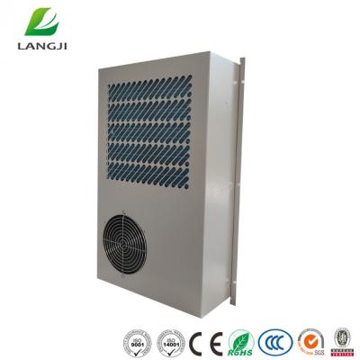 China 300W Cabinet Air Conditioner Energy Efficient R134a Refrigerant for sale