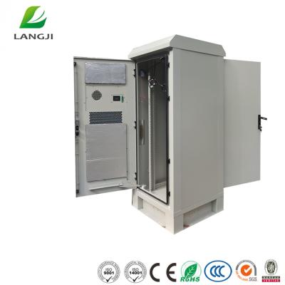 China IP55 30U 19 Inch Rack Outdoor Telecom Cabinet With Air Conditioner for sale