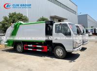 China ISUZU 4x2 5cbm Rear Loader Garbage Truck with Hydraulic System Euro5 for sale