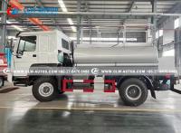 China HOWO 4x4 5Cbm Fuel Delivery Truck Mobile Fuel Tanker Off Road Aircraft Oil Transport for sale
