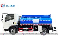China 5cbm 5000L HOWO Fuel Tanker Truck Mobile Diesel Dispenser with Flowmeter for sale