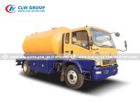 China HOWO 10cbm LPG Bobtail Truck with Volume Flow Meter for Propane Refilling for sale