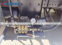 China HOWO 16cbm Sewer Suction Vacuum Waste Collection Tanker 6x4 25000kg GVW for sale