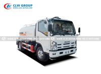 China Isuzu 5 Ton Water Sprinkler Truck 5000L Hydraulic Spray Heads Street Cleaning for sale