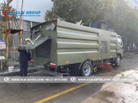 China Dongfeng 9cbm Water Tank 5cbm Dust Tank Road Sweeper Truck 20000kg GVW for sale