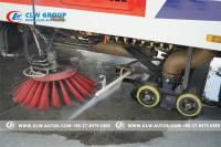 China Dongfeng 9m3 Road Sweeper Truck With Cummins Engine for sale
