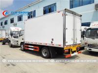 China Dongfeng 5 Ton Small Seafood Refrigerated Truck Freezer Van 3800mm Wheelbase 90km/h for sale