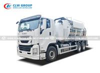 China Isuzu Giga 6x4 Vacuum Sewer Cleaner 20m3 Stainless Steel Tank 350L/min 180bar Jetting for sale