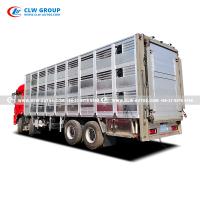 China 8x4 SHACMAN H3000 Livestock Transport Truck 380HP Insulated Multi-Level Loading for sale