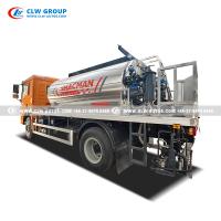 China Shacman L3000 6m³ Asphalt Distributor Truck 4.5m Spraying Width Intelligent Control for sale