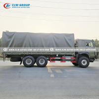 China Sinotruk HOWO 6x6 All-Wheel Drive Troop Carrier Truck 371HP Diesel 30 Personnel Transport for sale