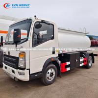 China HOWO 4x2 Fuel Dispenser Truck Explosion-Proof 5-60 L/min 116hp Diesel Engine for sale