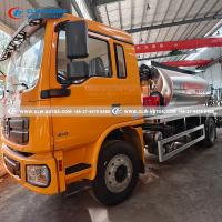 China Shacman L3000 6m³ Asphalt Distributor Truck with Uniform Spraying and Heating System for sale