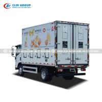 China Isuzu KV100 4.2m Insulated Chick Transport Truck with -15°C Refrigeration and Hydraulic Tailgate for sale