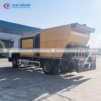 China Sinotruk HOWO 4x2 Synchronous Chip Sealer 6000L Asphalt Tank PLC Control Pavement Preservation Vehicle for sale