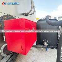 China Sinotruk HOWO 6x4 NX Asphalt Sprayer Truck 15000L 371HP Intelligent Control for sale