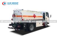 China Sinotruk HOWO 4x2 RHD Diesel Bowser Truck 8000L Carbon Steel Tank Fuel Transport for sale