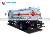 China Sinotruk HOWO 4x2 RHD Diesel Bowser Truck 8000L Carbon Steel Tank Fuel Transport for sale