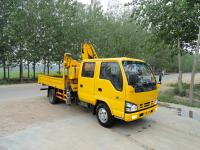 China ISUZU Truck Mounted Telescopic Crane with 3.2T Capacity and 7560mm Lifting Height for Construction Transport for sale