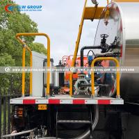 China SINOTRUK HOWO 6x4 340HP Intelligent Asphalt Distributor Truck 12000L Road Construction for sale