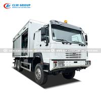 China Sinotruk HOWO 6x6 All-Wheel Drive Crude Oil Tanker 371HP Diesel Carbon Steel Tank Off-Road for sale