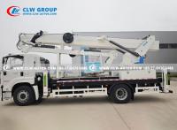 China ISUZU GIGA 34m Insulated Aerial Work Truck Articulated Folding Arm Dielectric Bucket 360 Rotation for sale