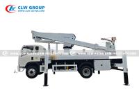 China HOWO 18m Insulated Boom Aerial Work Platform Truck 45kV RHD with Material Handling Jib for sale
