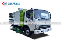 China FAW RHD 5.5m³ Road Sweeper Truck Right-Hand Drive Vacuum Sweeper 130hp Dual-Engine for sale