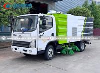 China FAW RHD 5.5m³ Road Sweeper Truck Right-Hand Drive Vacuum Sweeper 130hp Dual-Engine for sale