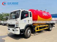 China Sinotruk HOWO 4x2 15000L LPG Bobtail Truck CORKEN Z2000 Pump Q345R Steel Tank Propane Delivery for sale