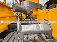 China Sinotruk HOWO 6x4 Flatbed Wrecker Truck 10 Ton Knuckle Boom Crane 25000kg GVW for sale