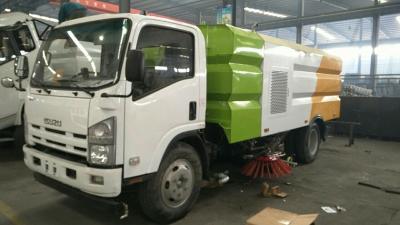 China 6MT Isuzu Road Cleaning Vacuum Sweeper Truck - 6000L Water Tank, 60,000 m²/h Cleaning Capacity for sale