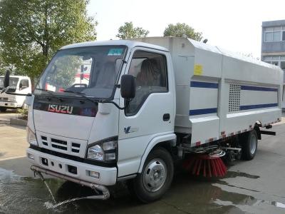 China Isuzu 4-Ton Vacuum Road Sweeper Truck with 4000L Water Tank and 5000L Dust Bin Capacity for sale