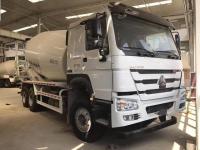 China Sinotruk Howo 6X4 9 Cubic Meter Concrete Mixer Truck with 371HP Engine and 14580kg Payload Capacity for sale