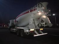 China Sinotruk Howo 6X4 9 Cubic Meter Concrete Mixer Truck with 371HP Engine and 14580kg Payload Capacity for sale