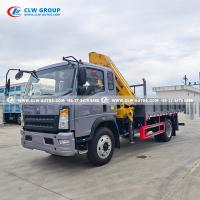 China Sinotruk HOWO 4x2 5-Ton Knuckle Boom Crane Truck with 360° Rotation and 4.5m Cargo Box for Algeria for sale