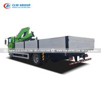 China ISUZU 700P 5-Ton Crane Truck with Aluminum Alloy Cargo Box, Liquid Fuel Engine Heating & 10-Ton Tow Hook for Russian Market for sale