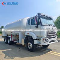 China Sinotruk HOWO 6x4 25m³ LPG Refueling Truck with Weichai 336HP Engine and High-Strength Carbon Steel Tank for sale