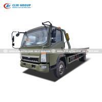 China Sinotruk HOWO 4x2 6-Ton Flatbed Wrecker with 5-Ton Winch and Multi-Valve Control Tow Truck for sale
