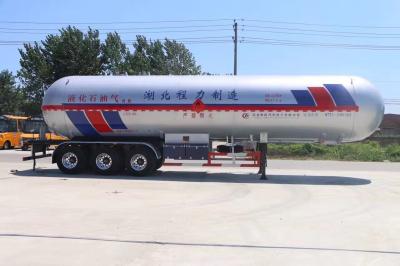 China 30T 62000 Liters LPG Propane Transport Tank Truck Lightweight Design ASME Standard for sale